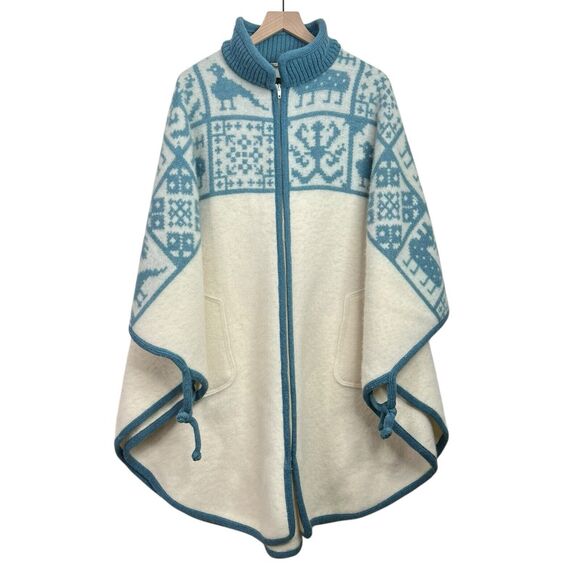 Alafoss icewool | Sweaters | Vintage Alafoss Icewool Cape Poncho Zip Up ...